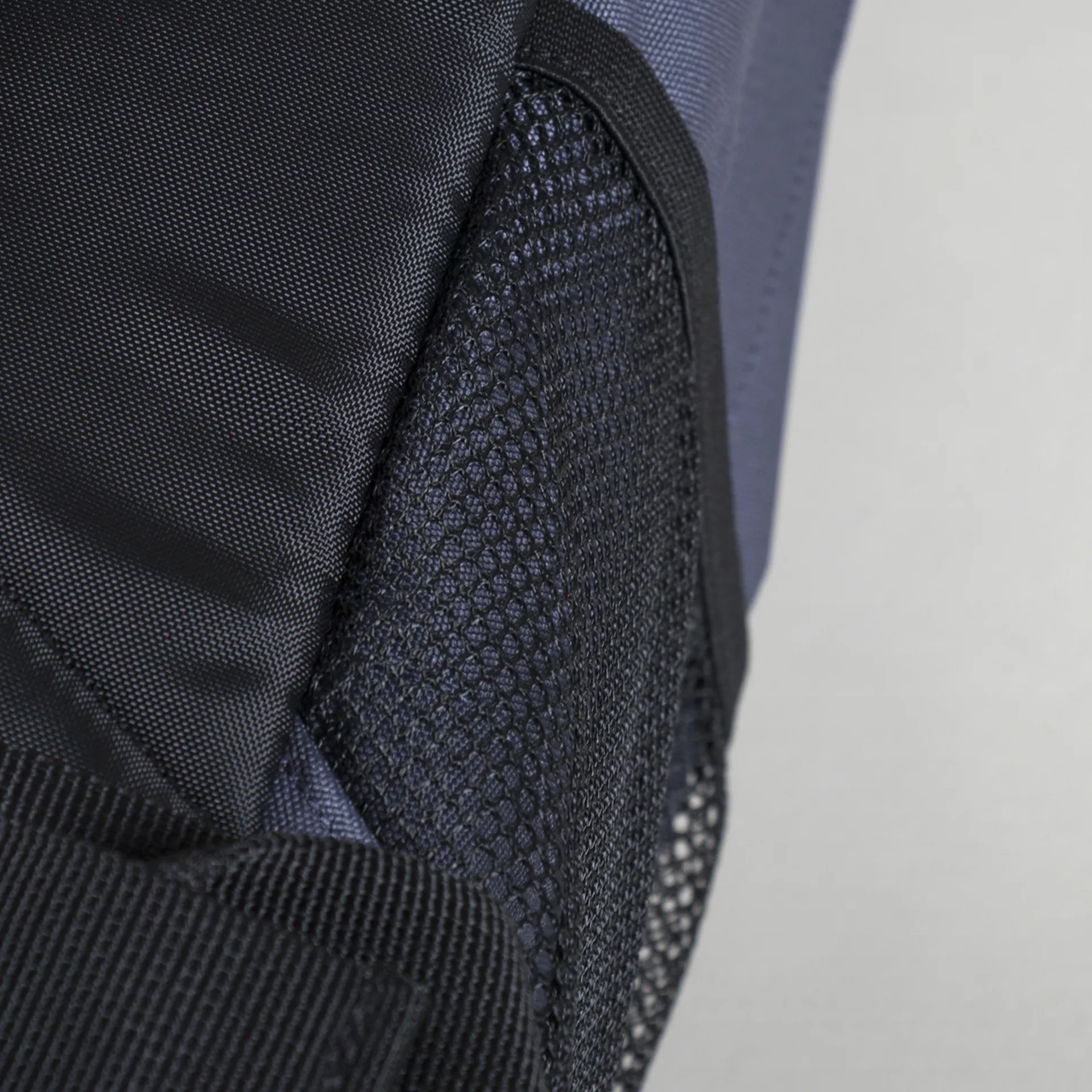 Carhartt WIP Rucksack Waterproof Kickflip Backpack Zeus Blue