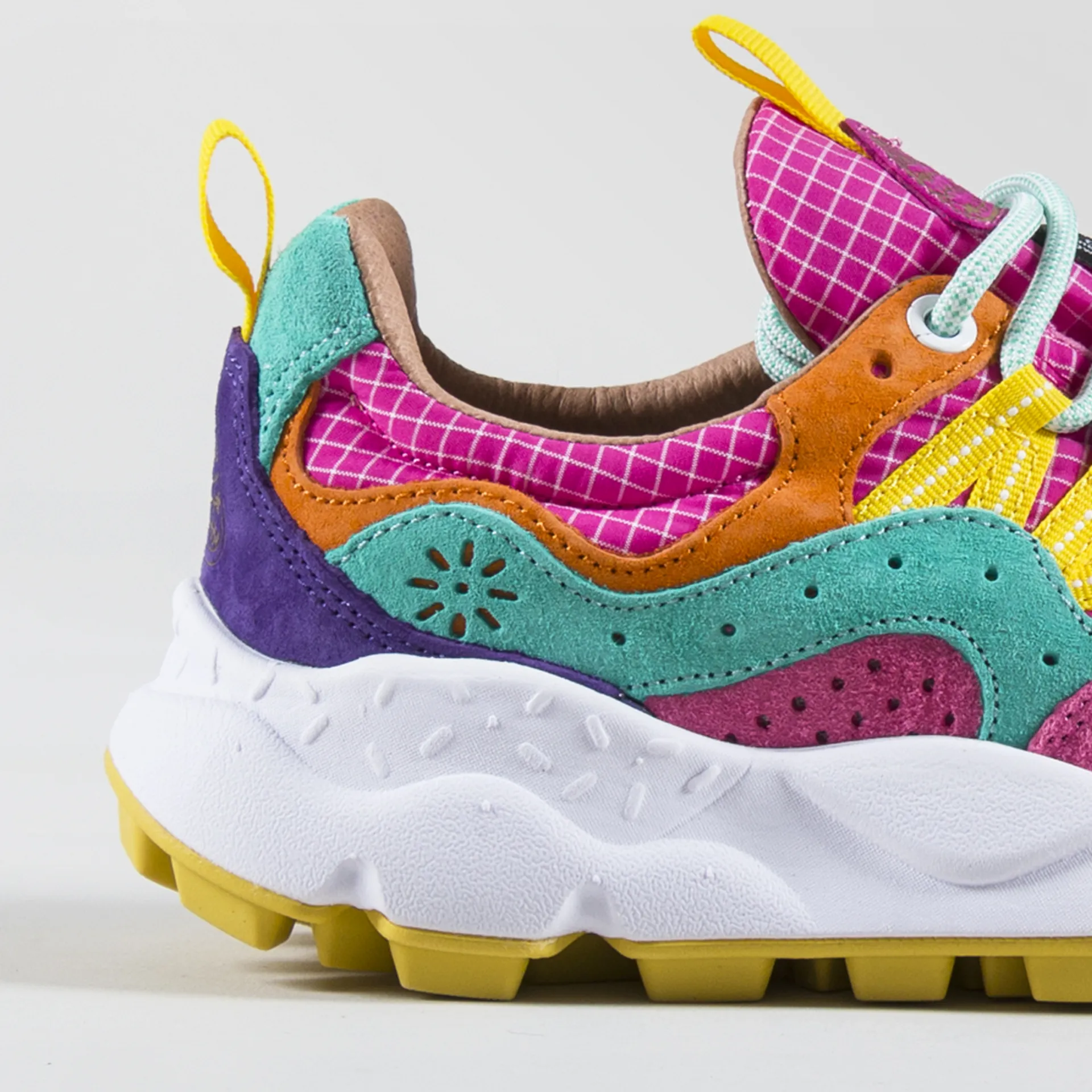 Flower Mountain Womens Yamano 3 Shoes Orange Fuchsia Violet