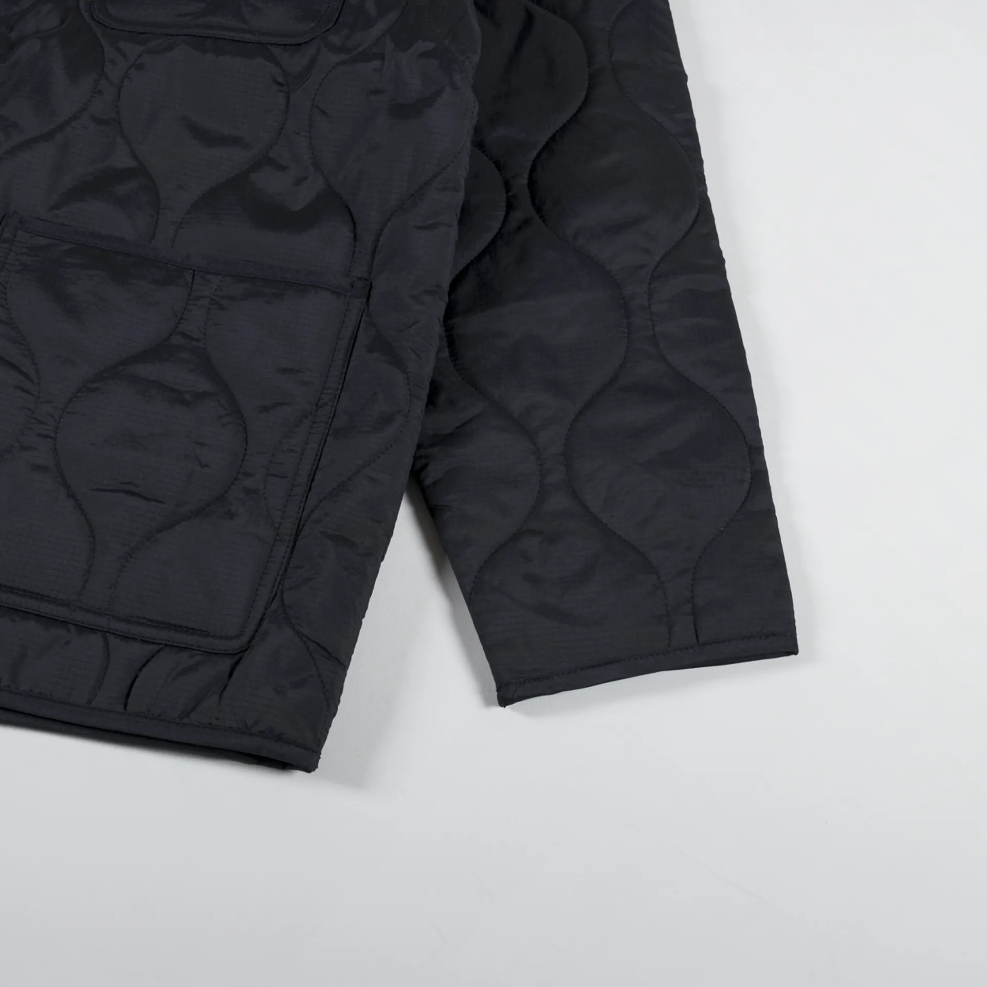 Carhartt WIP Mens Skyton Quilted Liner Jacket Black