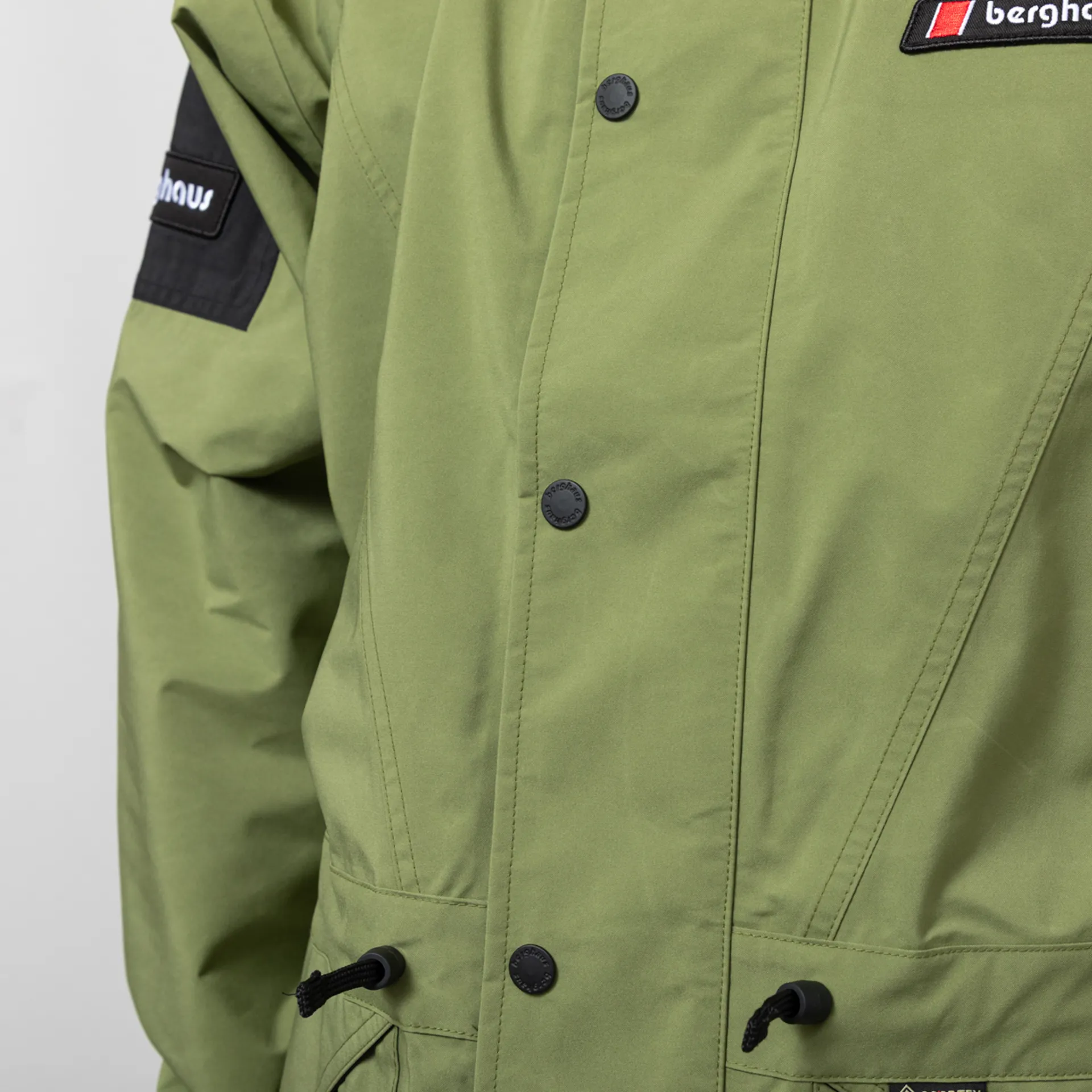 Berghaus Mens Meru Mountain GORE-TEX Jacket Green Black