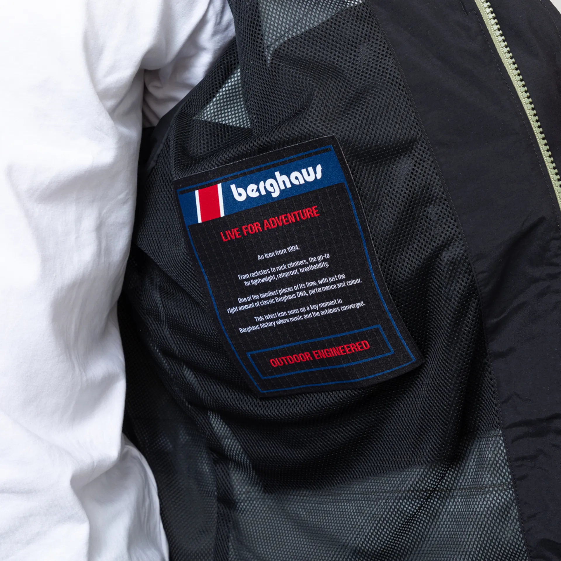 Berghaus Mens Meru Mountain GORE-TEX Jacket Green Black