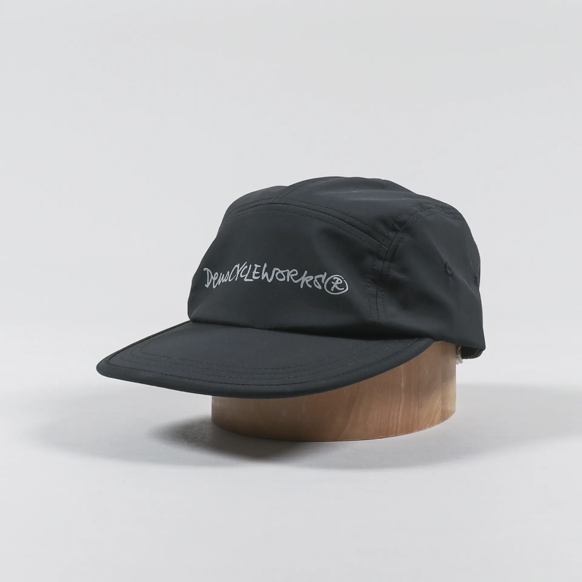 Deus Ex Machina Aero Logo Tech Cap Black