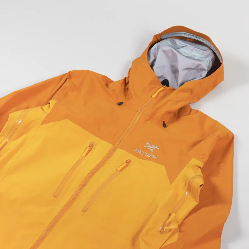Arcteryx Mens GORE-TEX PRO Alpha AR Jacket Wildchild Orange