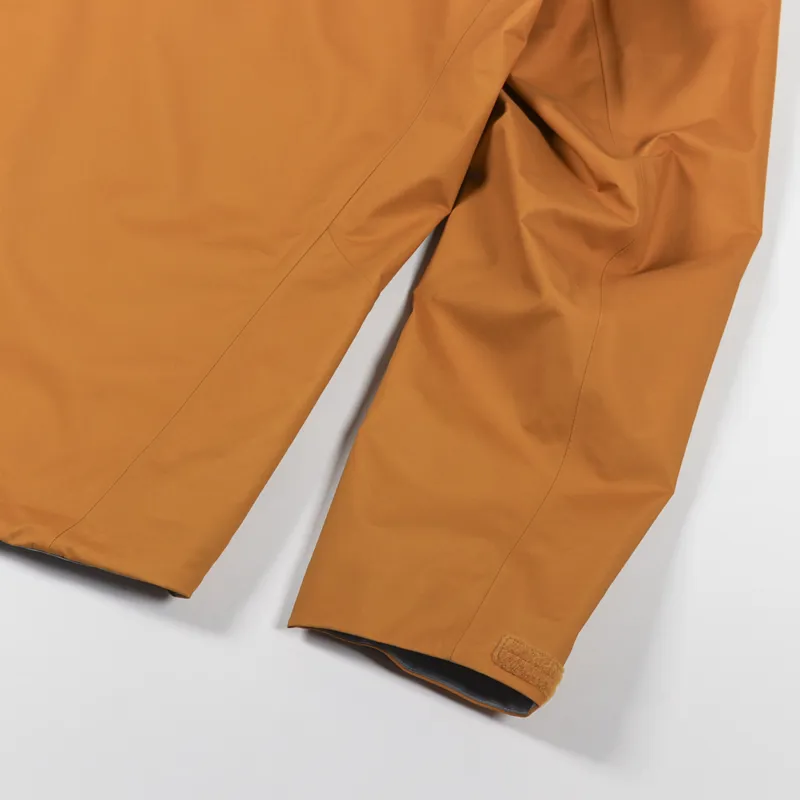 Arcteryx Mens Outdoor Waterproof GORE-TEX Jacket Revel Orange