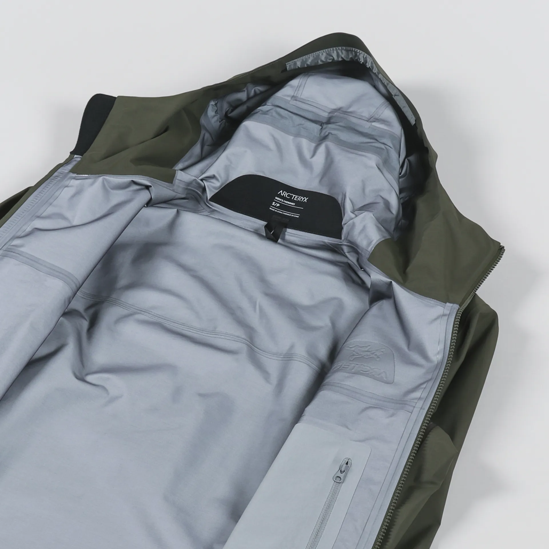 Arcteryx Mens GORE-TEX Waterproof Beta Long Jacket Tatsu Green