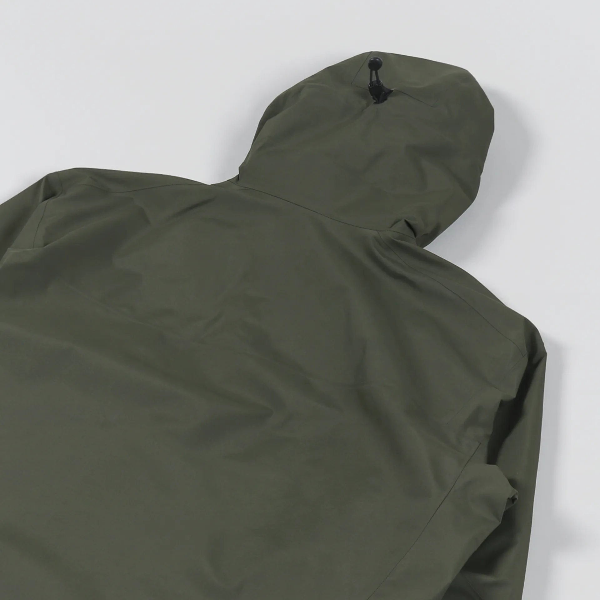 Arcteryx Mens GORE-TEX Waterproof Beta Long Jacket Tatsu Green