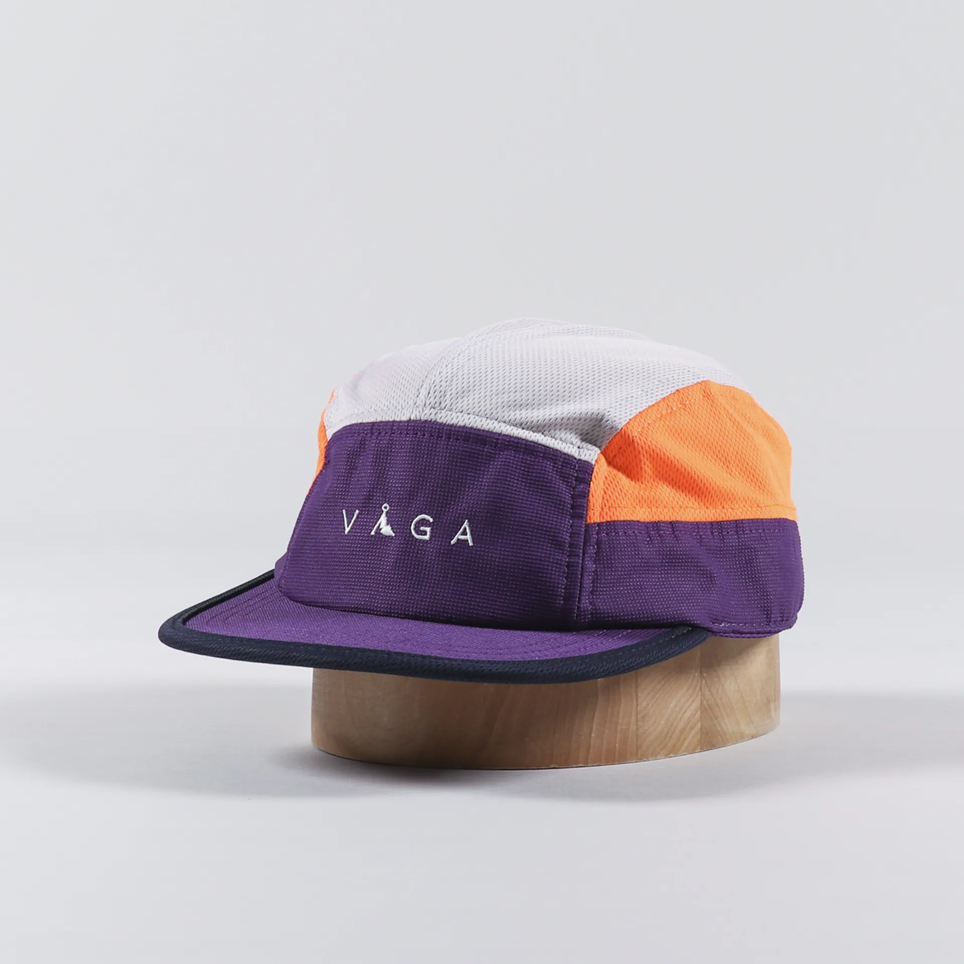 Vaga Logo Club Running Cap White Lilac Purple Neon Orange