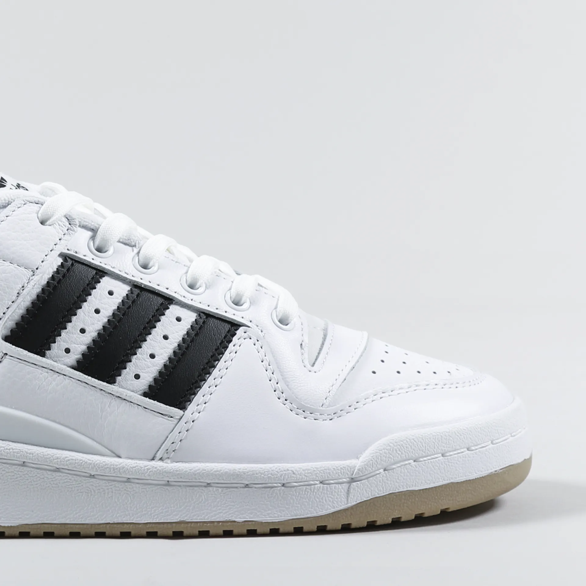 Adidas Skateboarding Mens Forum 84 Low Adv Shoes White Black