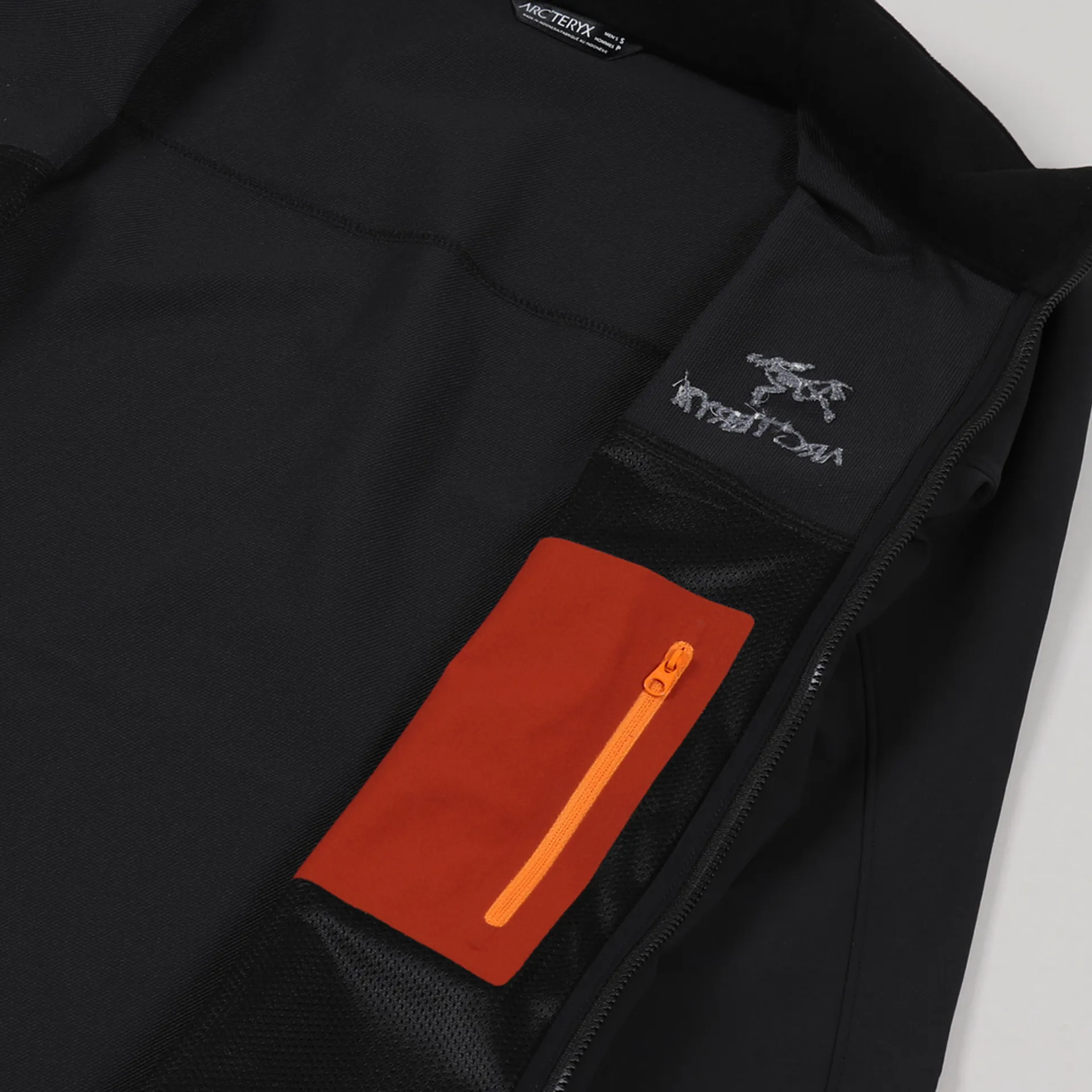 Arcteryx Mens Technical Gamma LT Lightweight Jacket Black