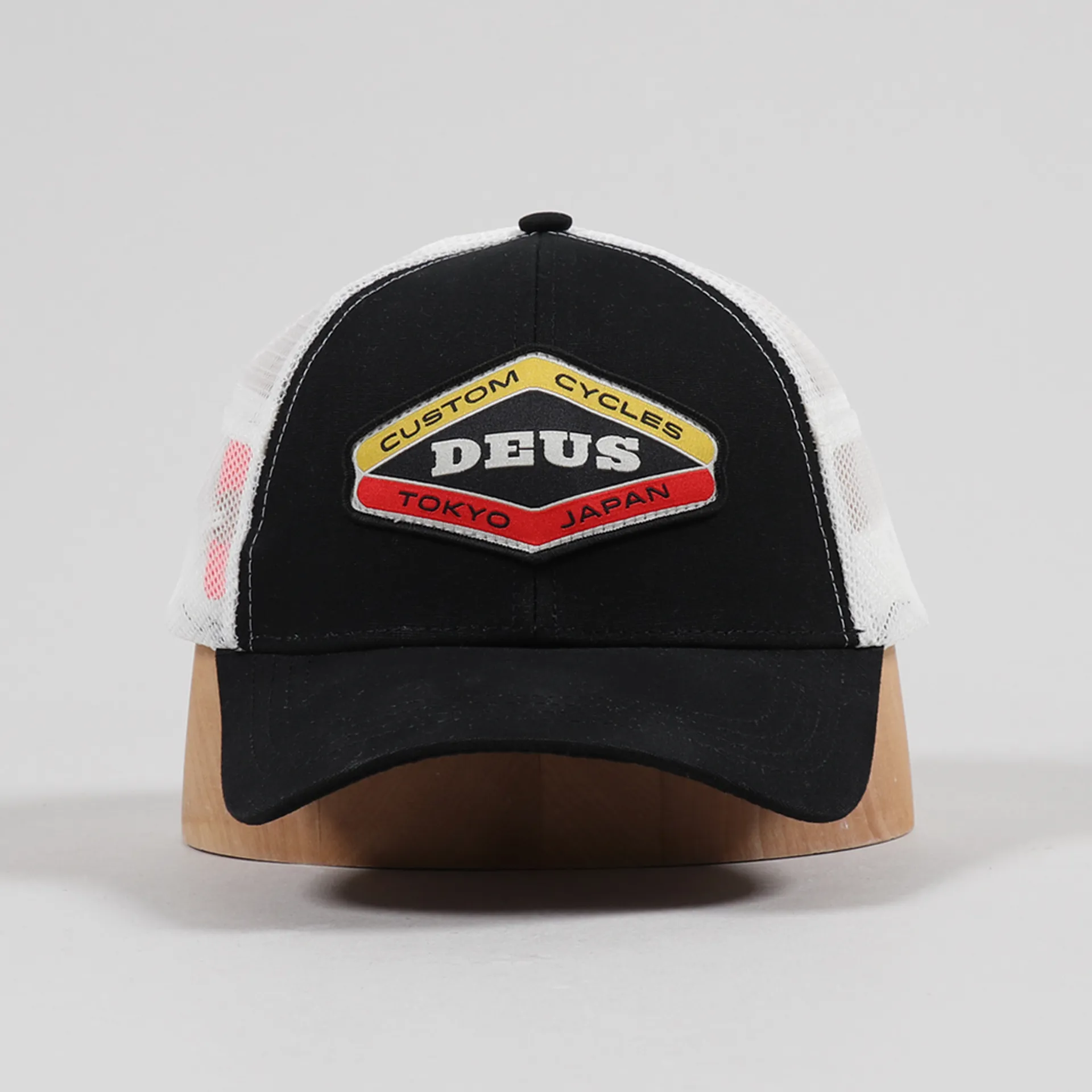 Deus Ex Machina Mens Loco Logo Trucker Hat Black Cap