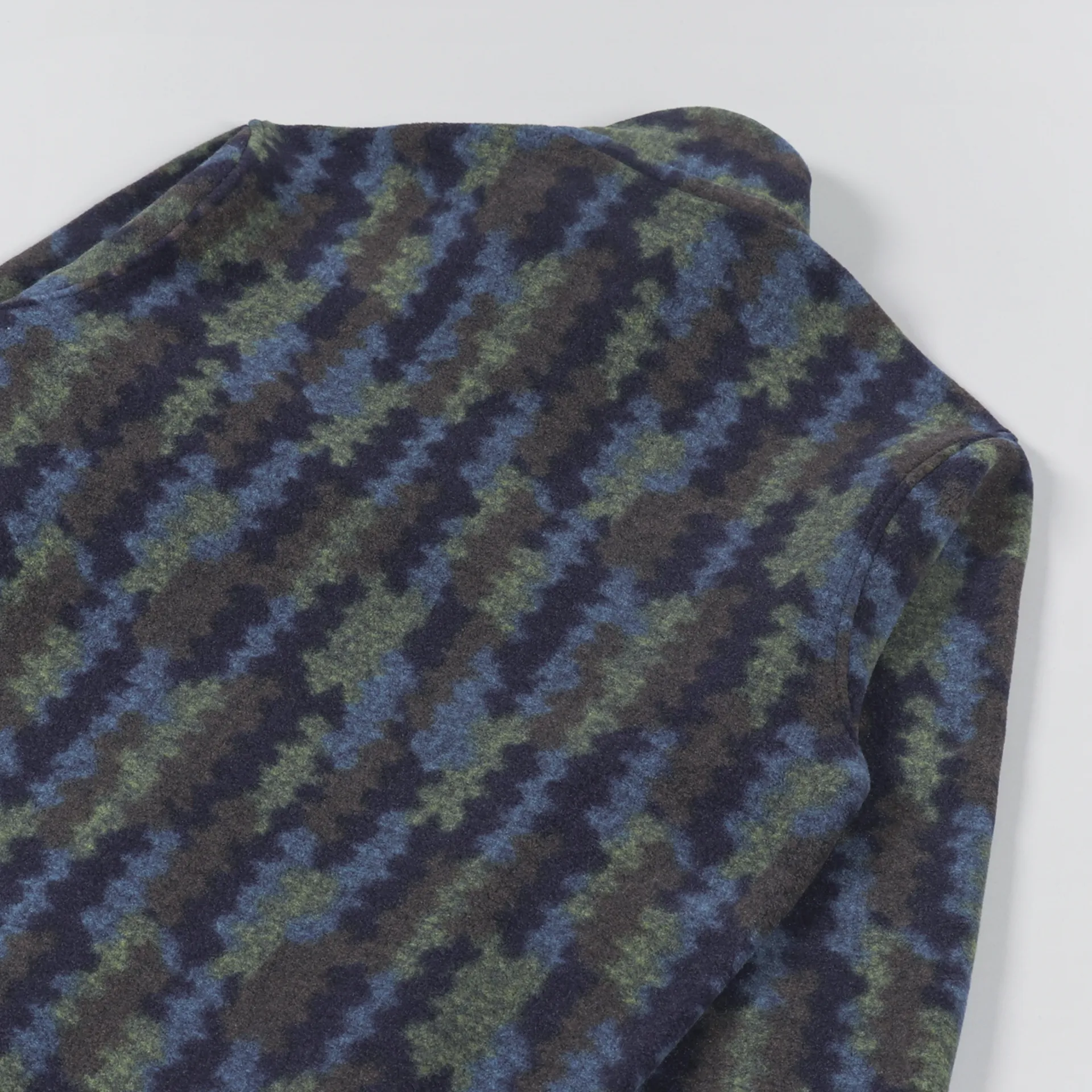 Patagonia Mens LW Synchilla Snap-T Pullover Climbing Trees Ikat