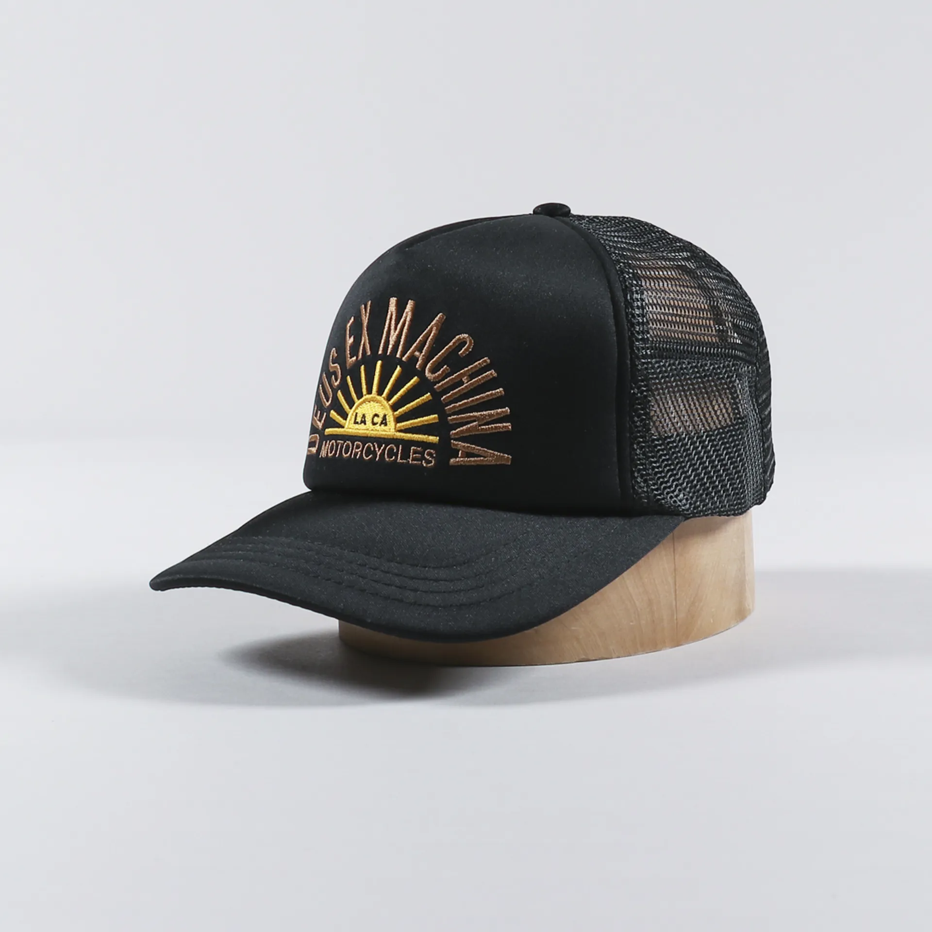 Deus Ex Machina Mens Sunflare Trucker Cap Black