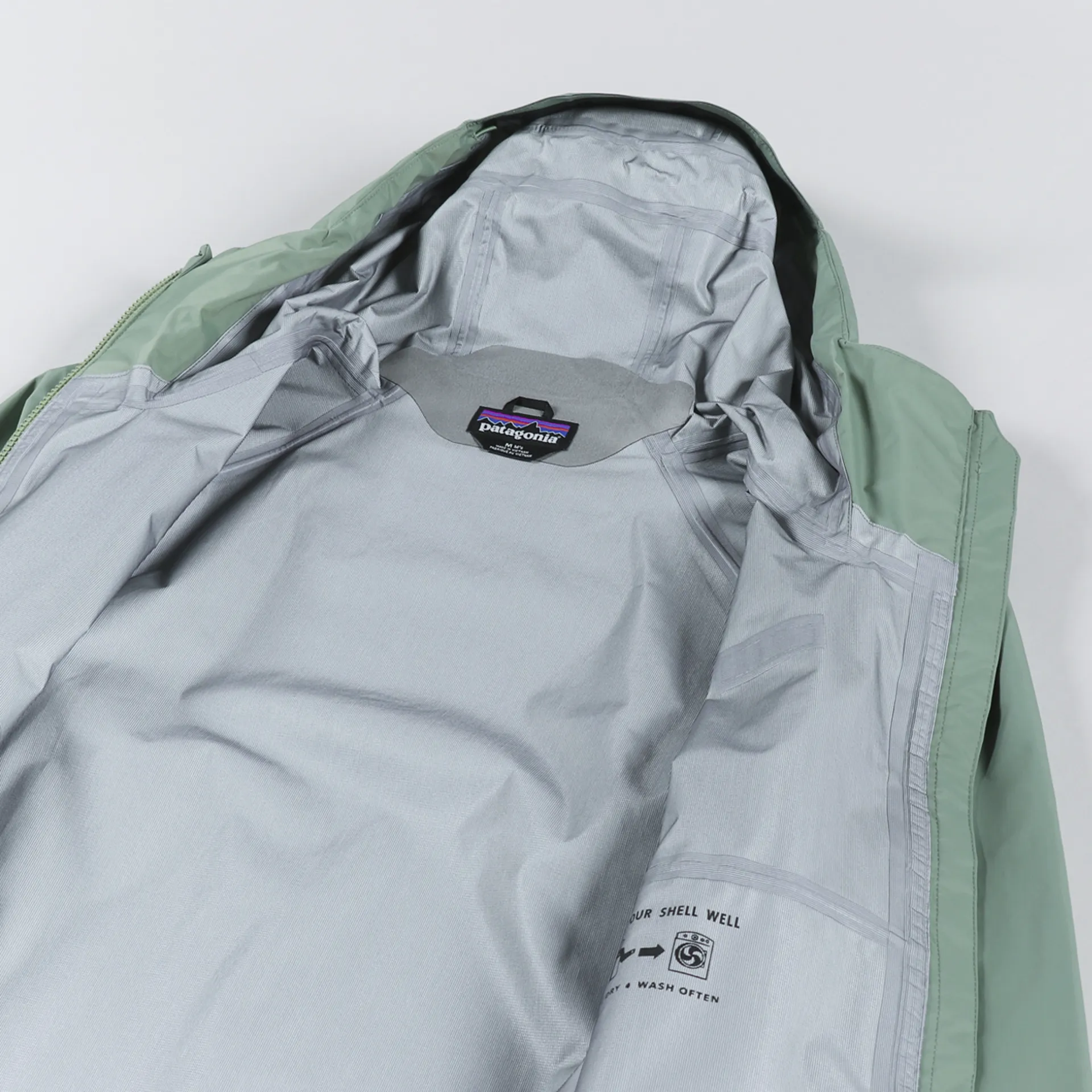 Patagonia Mens Waterproof Torrentshell 3L Jacket Sedge Green