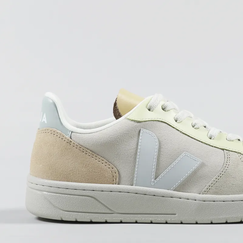 Veja Mens Sneakers V-10 Suede Shoes Sable Menthol Multico