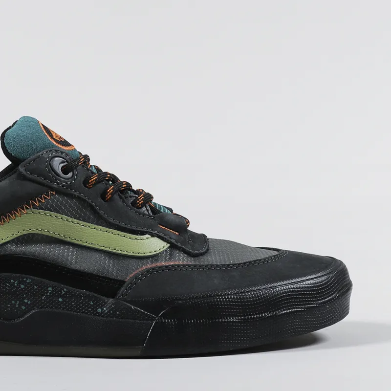 Vans Skateboarding Mens Wayvee Shoes Outdoor Unexplored