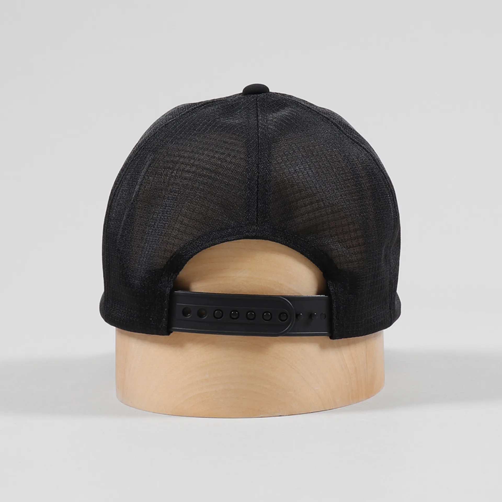 Arcteryx Mens Archteryx Curved Trucker Hat Black Cap