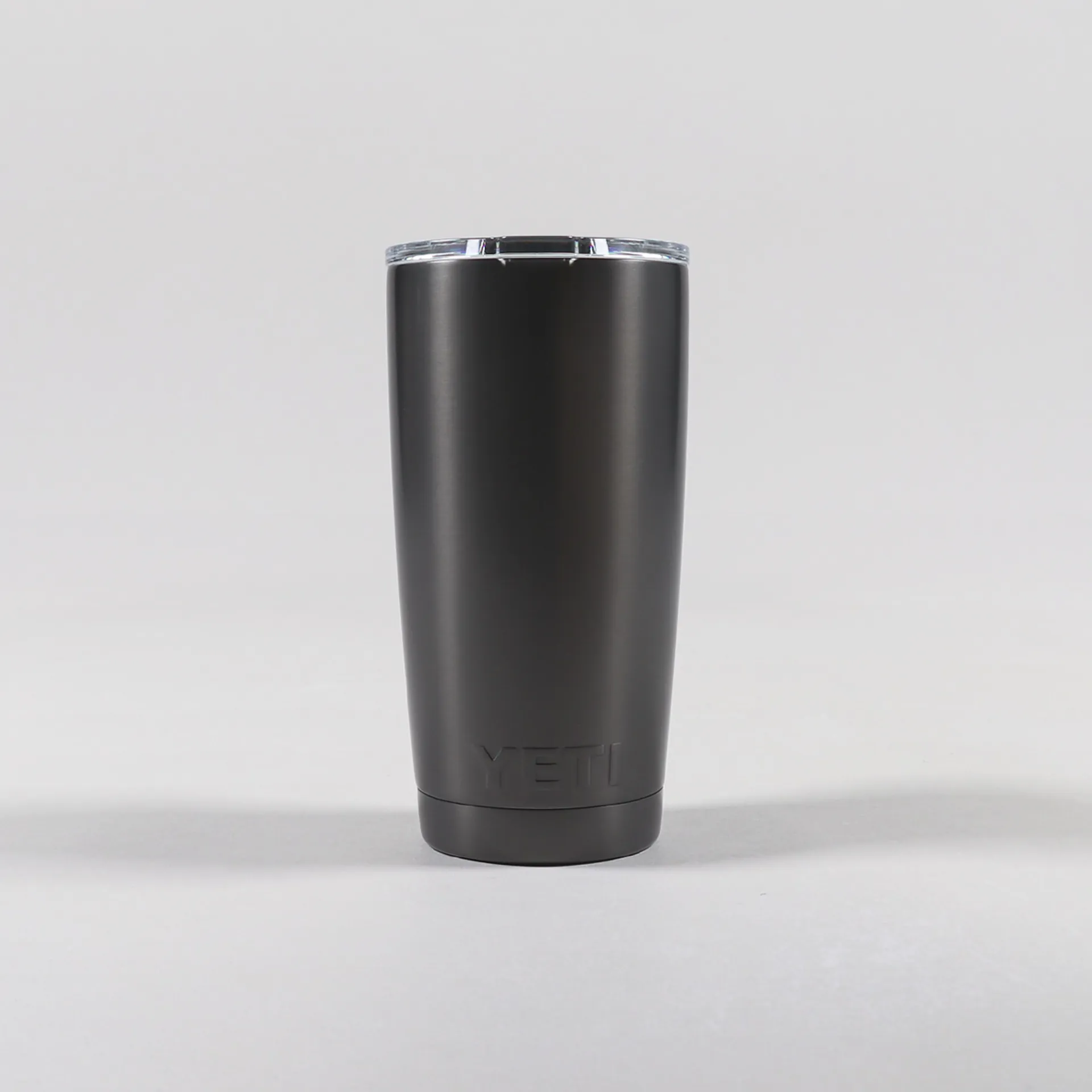 YETI Rambler 20oz Tumbler Graphite Grey Travel Drinkware