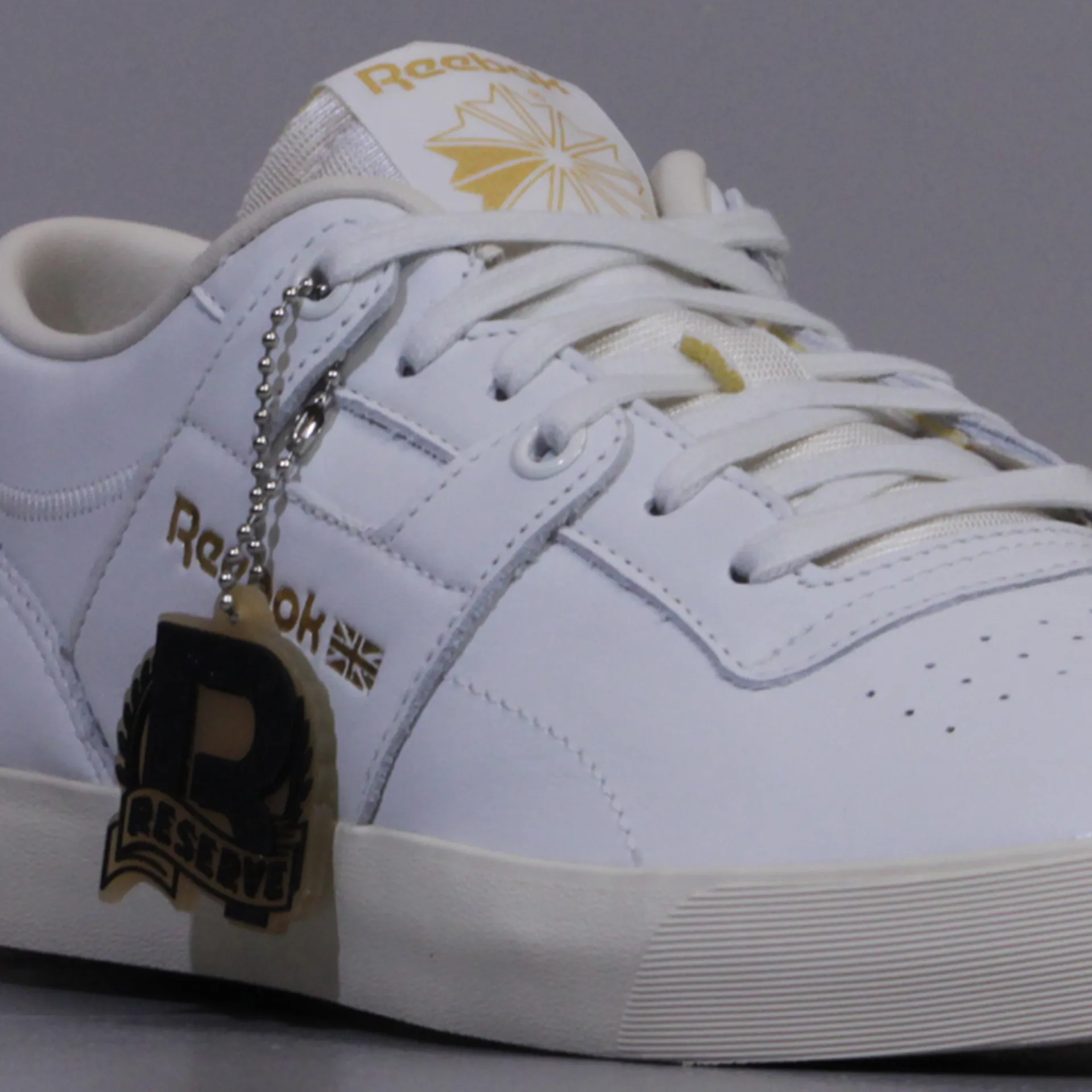 Reebok Reserve Mens Workout Low Clean FVS Skate Shoes Vulc Sole